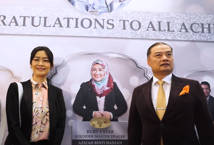 Dato Wira Louis Ng Chun Hau - Public Gold Chairman - Dato-Wira-Louis-NG